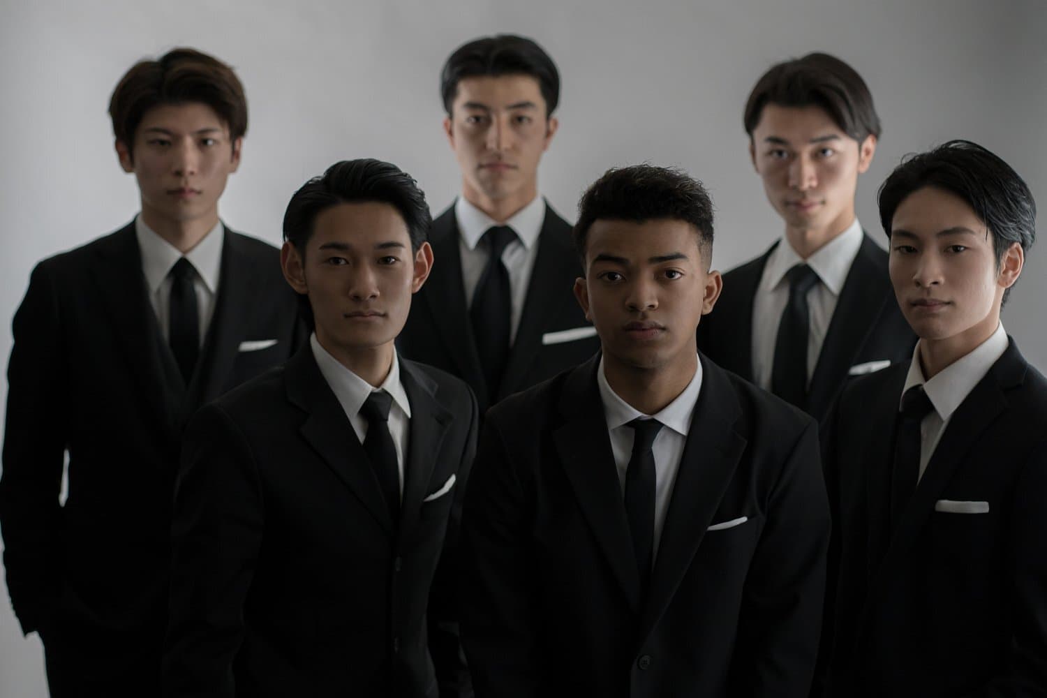 メンズモデル イベントスタッフ-CREW MODEL｜大阪 モデル事務所｜株式会社エルグアウ